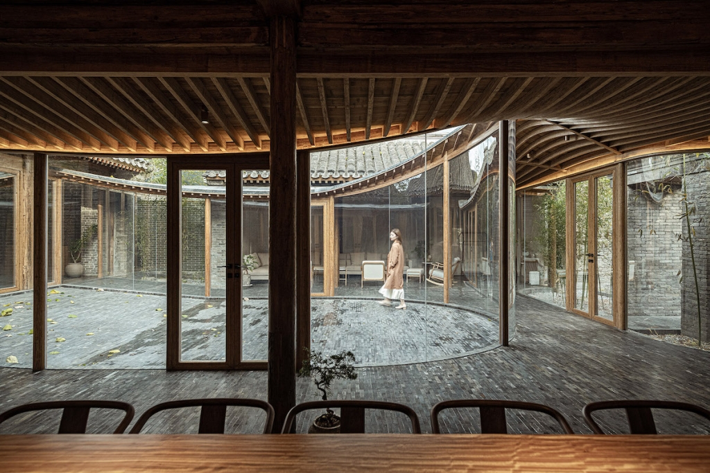 Architects Complete Beautiful Siheyuan Renovation in Beijing