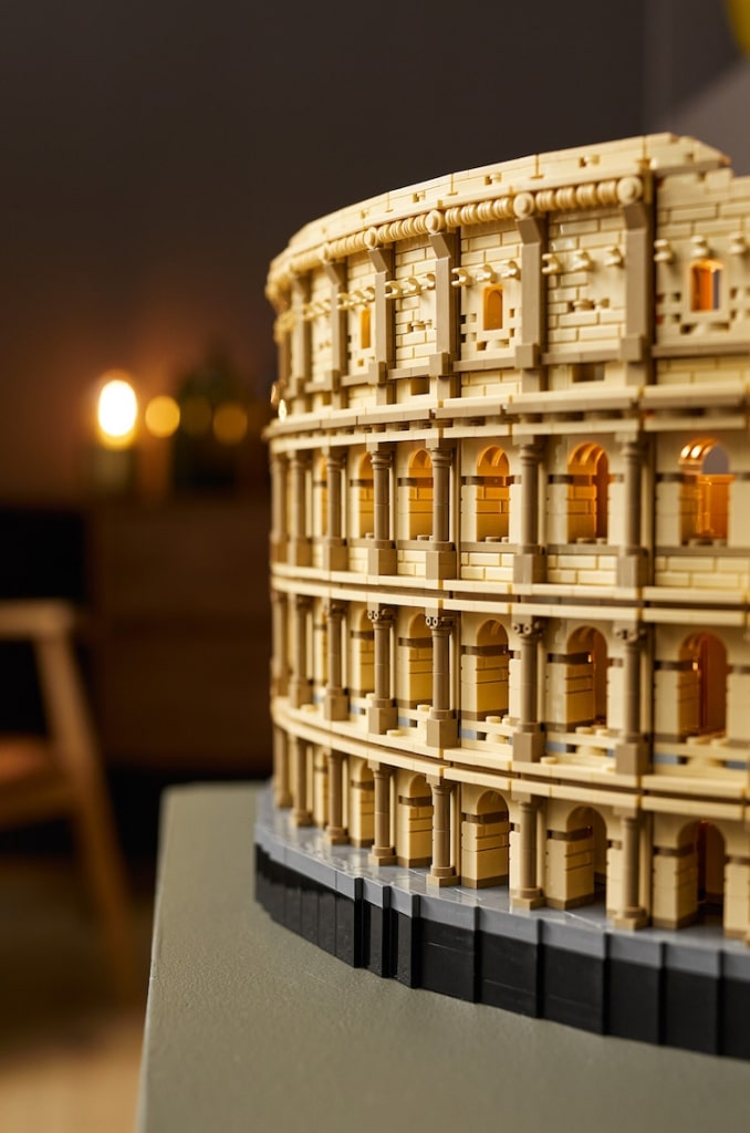 LEGO presenta su Coliseo de Roma de 9,036 piezas