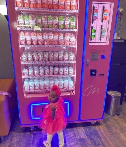This Unique Vending Machine Dispenses Designer Yarn Skeins Instead of ...