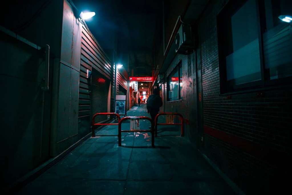 Photographer Aishy Captures Cyberpunk Scenes on the Streets of Tokyo