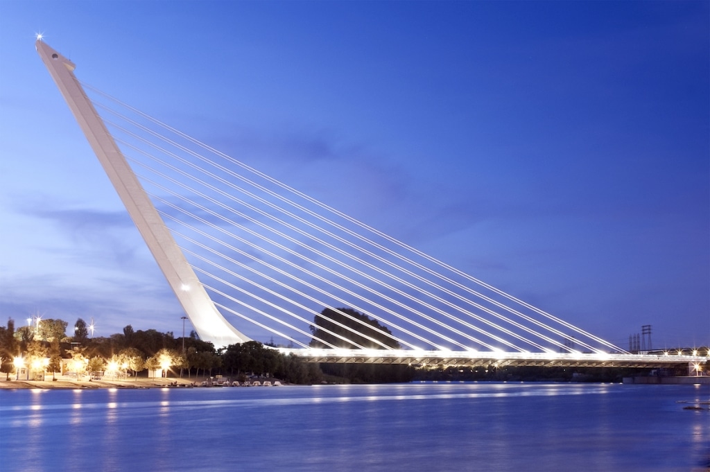 10 Amazing Structures by Santiago Calatrava, Architect and Engineer