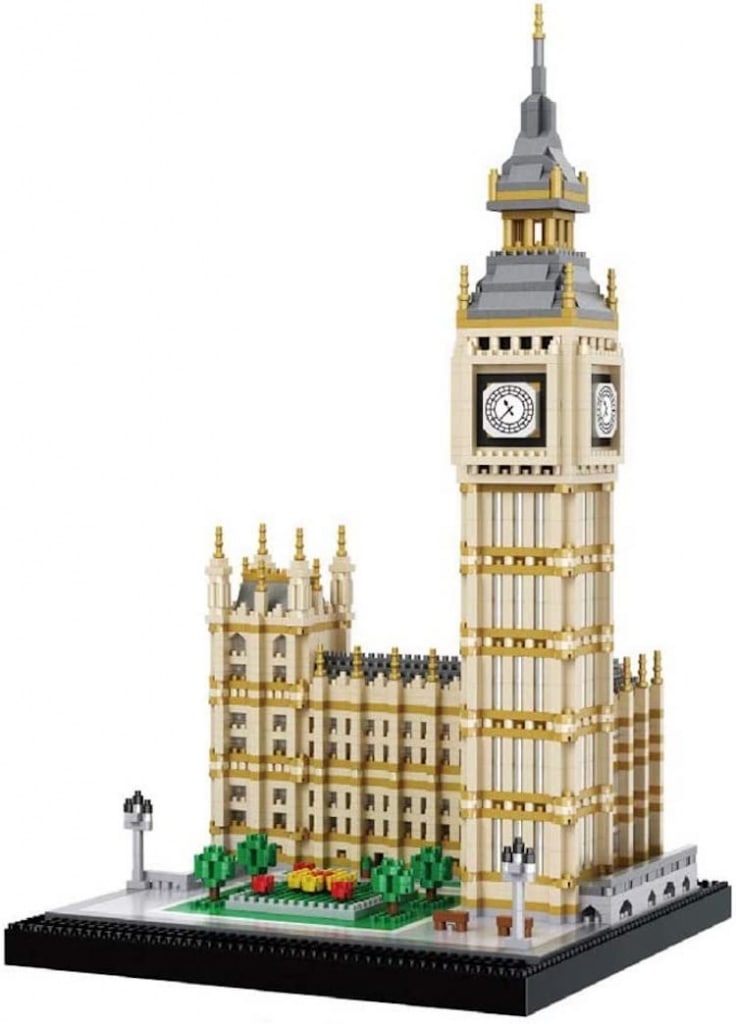 15 Architecture Model Kits for Designers Who Love Puzzles