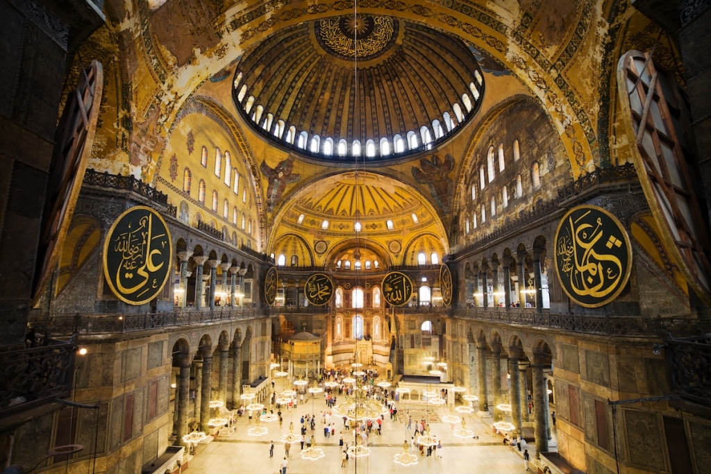 5 Intricate Buildings That Showcase the Drama of Byzantine Architecture