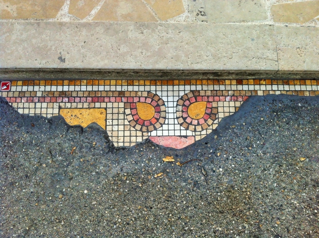 Street Artist Transforms Cracks in the Pavement Into Gorgeous Mosaics