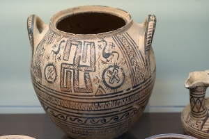 Discover the Fascinating History of Ancient Greek Pottery