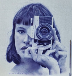 Artist Creates Hyperrealistic Portraits Using Only a Blue Ballpoint Pen