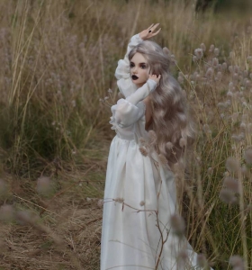 Artist Creates Realistic Dolls That Look Like Ethereal Figures