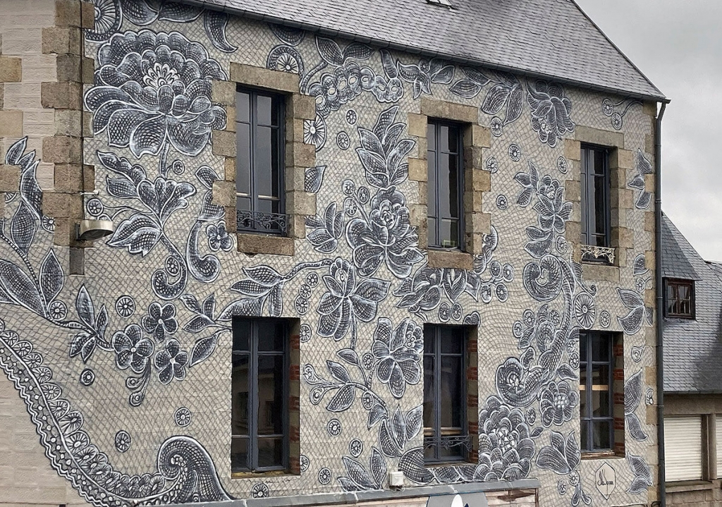NeSpoon Transforms Facade with Her Delicate Painted Lace