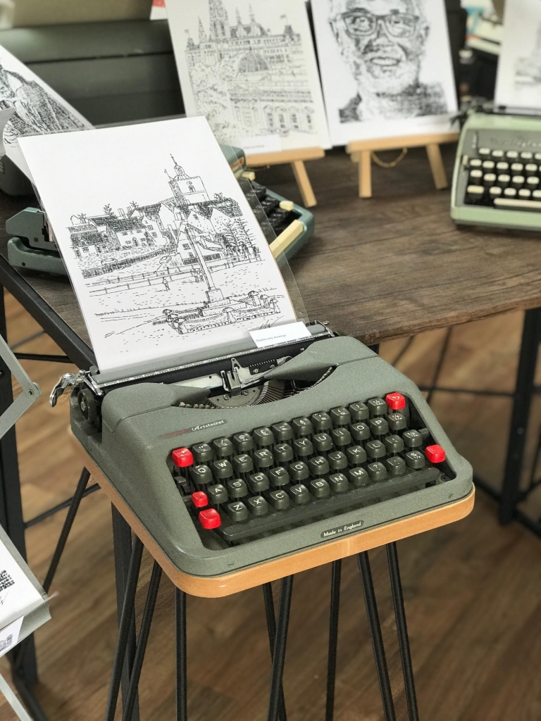 Artist 'Prints' Landscapes and Portraits on Typewriters