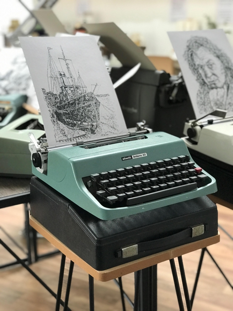 Artist 'Prints' Landscapes and Portraits on Typewriters