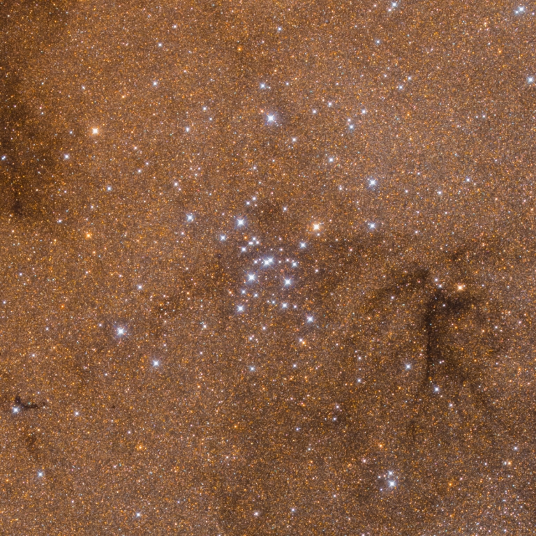 Get Into the Milky Way Thanks to This 2.2-Gigapixel Photo
