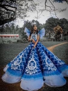 Loving Brother Designs and Makes Incredible Prom Dress for His Sister