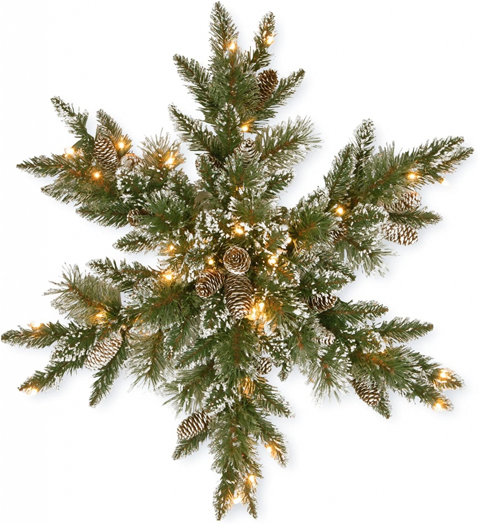 10 Unique Christmas Wreaths to Adorn Your Front Door | My Modern Met