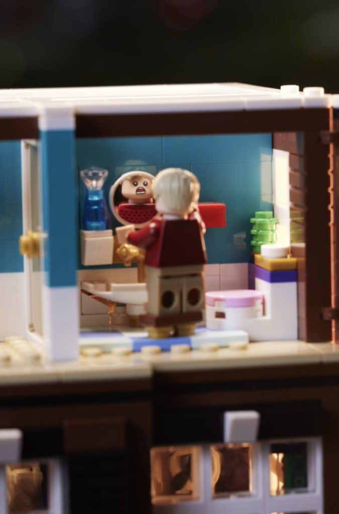 This 3,955-Piece ‘Home Alone’ LEGO Set Doubles as an Advent Calendar ...