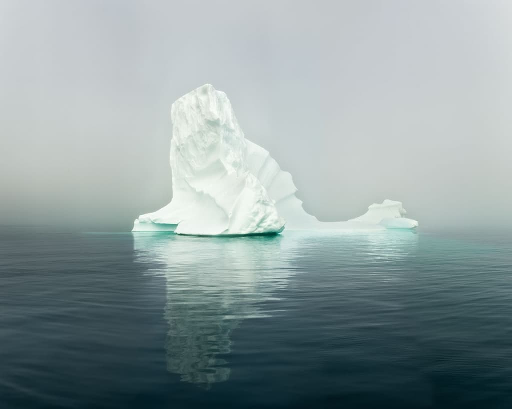 Beautifully Eye-Opening Photos of Ilulissat’s Changing Icebergs ...