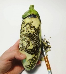 Food Artist Gaku Carves a Leaping Fish Out of a Stalk of Broccoli