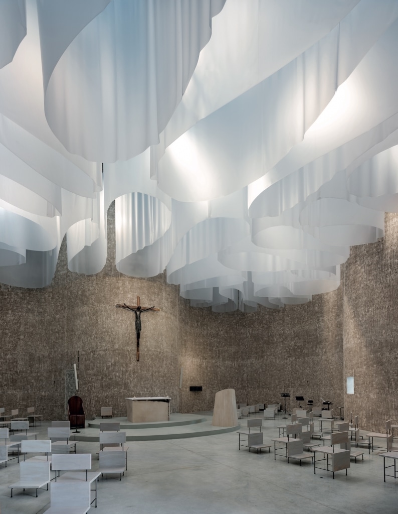 Architects Design Austere White Church With Elegant Flowing Form