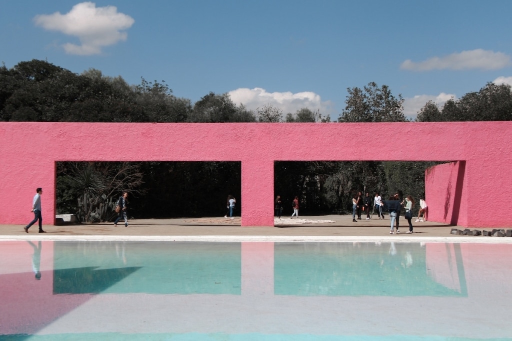 5 Beautiful Buildings by Luis Barragán, the Mexican Modernist and ...