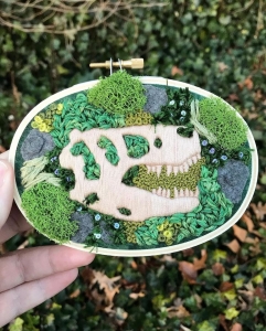 Stunning Embroidery Art Depicts Ancient Dinosaur Fossils