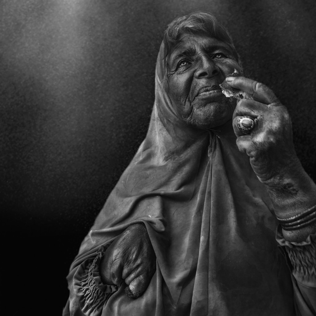Imed Kolli's Haunting Portraits People Living on the Streets of Algeria