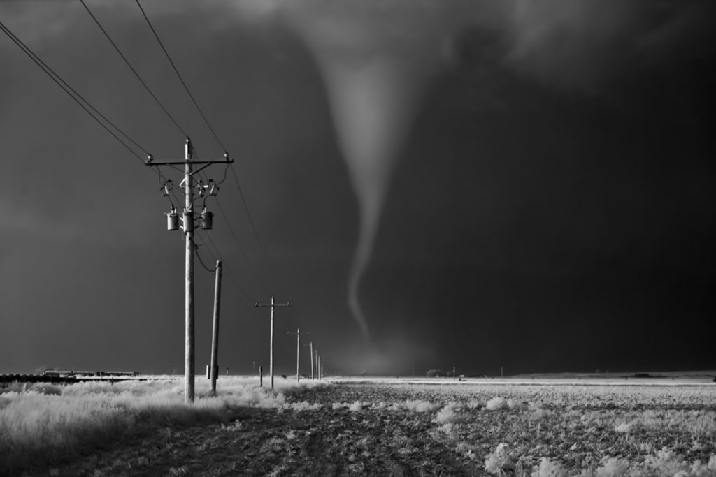 Photographer Captures Beauty and Power of Tornado Vortexes | My Modern Met
