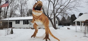12-Foot-Tall Snow Sculpture Looks Like a Real T-Rex