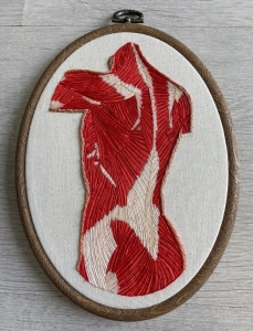 Artist Stitches Anatomical Embroideries, Paying Homage the Body