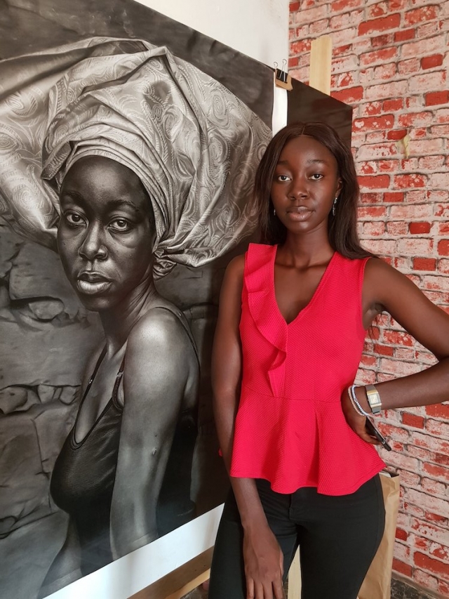 Nigerian Artist’s Hyperrealistic Charcoal Portraits Perfectly Mirror ...