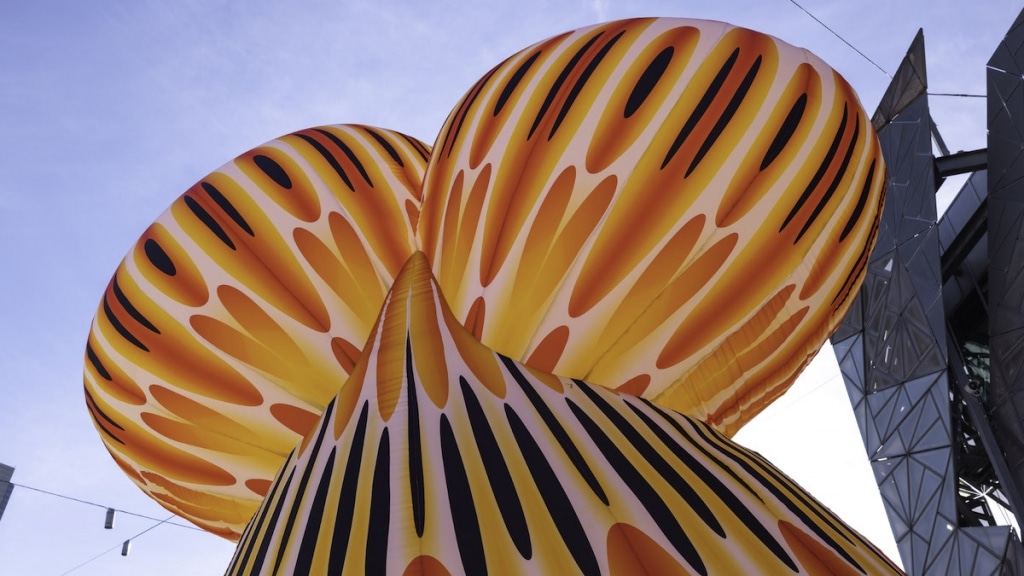 World's First Inflatable Fountain Is the Star of Groovy New Exhibition