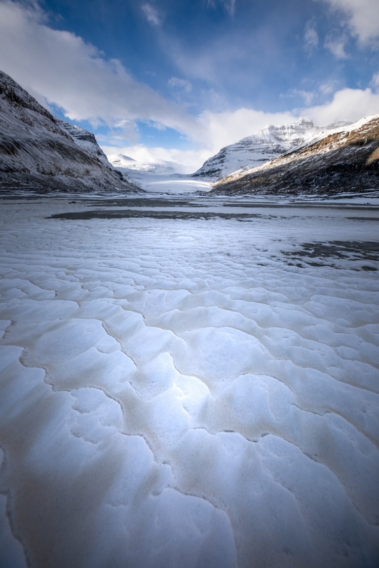 Photographer Treks To Hidden Ice Caves Within the Canadian Rocky ...