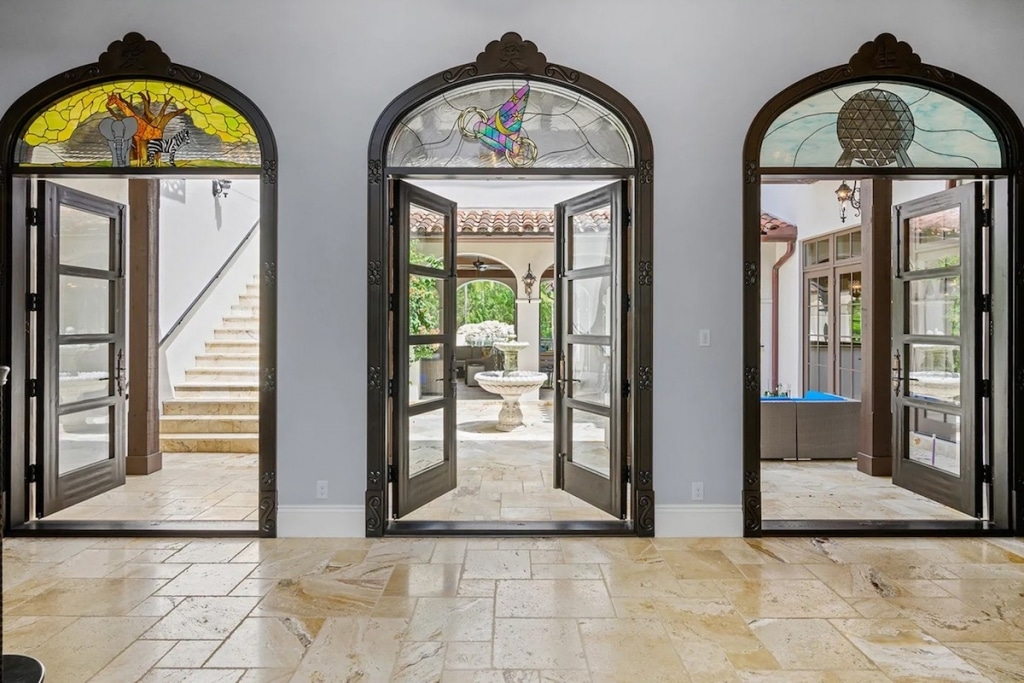 Disney Fan is Selling Their Mansion With Star Wars Home Movie Theater