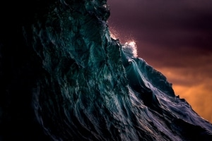 Incredible Photos Show the Beauty and Power of Waves