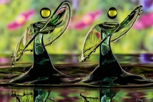 High Speed Photography Captures Water Droplets
