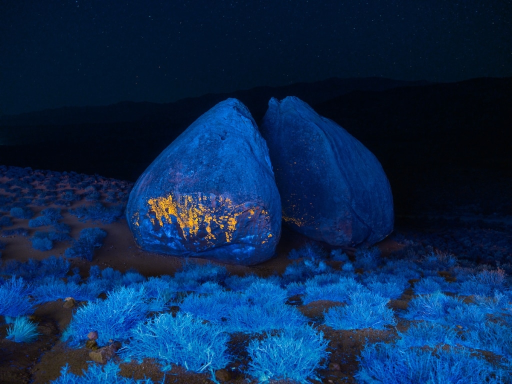 Photographer Uses UV Light To Create Otherworldly Glowing Landscapes on ...