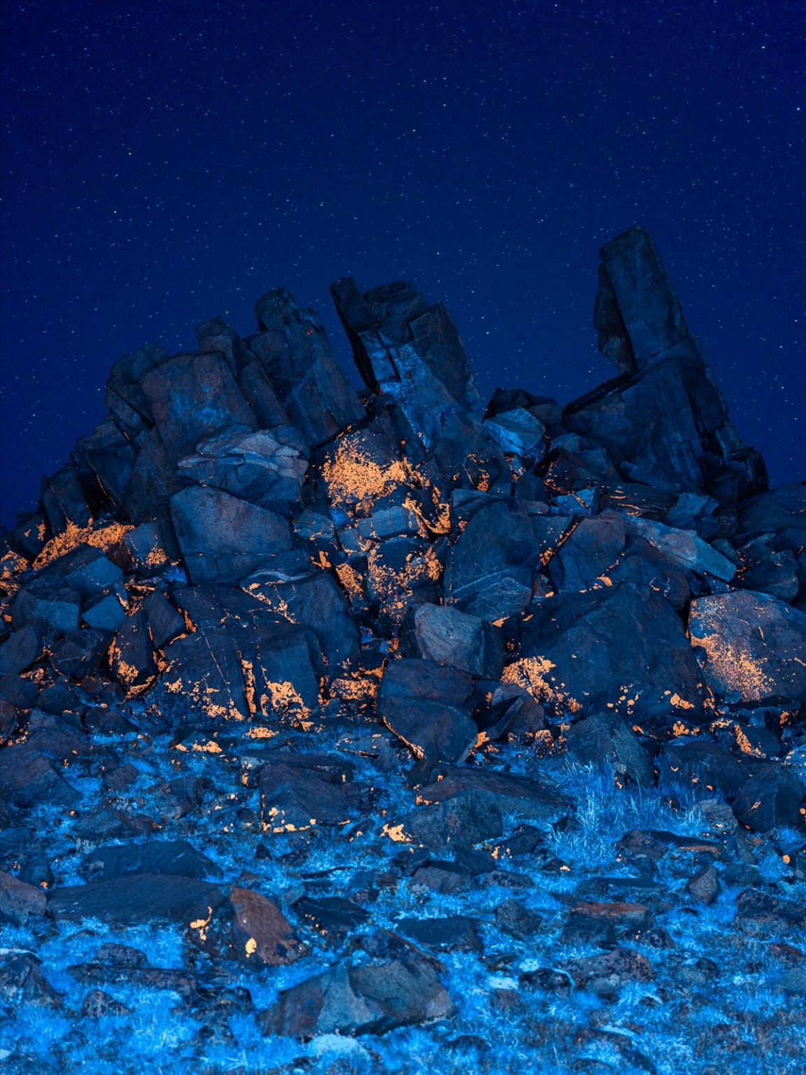 Photographer Uses UV Light to Create Otherworldly Landscapes