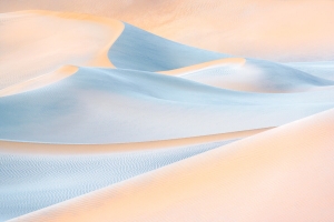 Winners of the Minimalist Photography Awards Show the Power of Simplicity