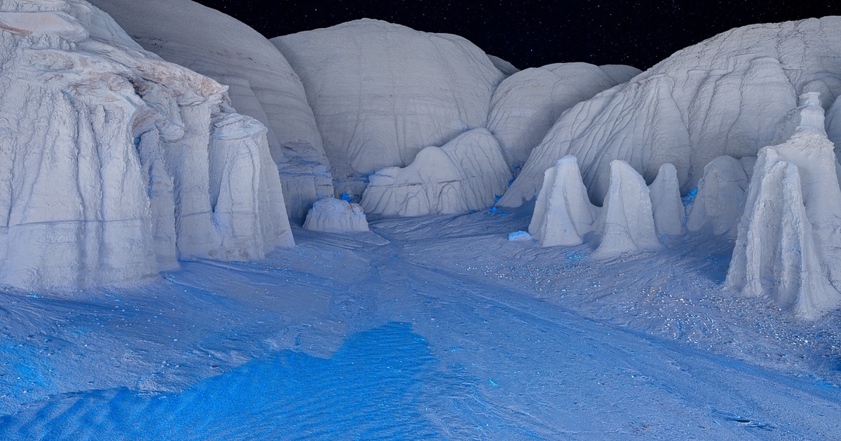Photographer Uses UV Light to Create Otherworldly Landscapes