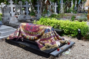 Stunning Carpet-Drapped Tomb of Ballet Dancer Rudolf Nureyev