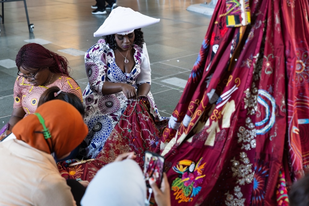 One Embroidered Red Dress Is Made by 343 Artists From the Around the ...