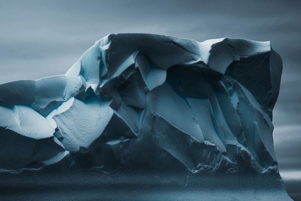 Photo Series Shine a Light on Antarctica's Icy Landscape