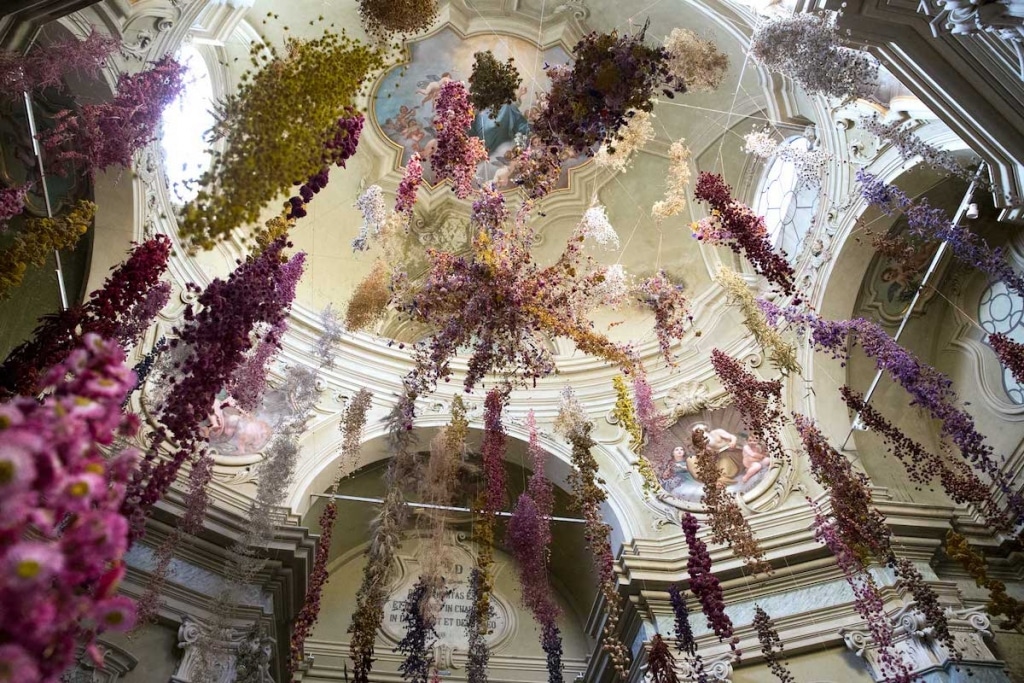 Real Dried Flowers Dangle From Ceilings in Immersive Botanical ...