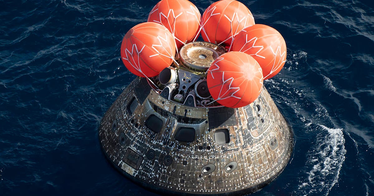Nasa’s Artemis I Mission Ends Successfully With Splashdown