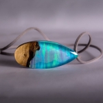 These Northern Lights Pendants Capture the Beauty of the Auroras