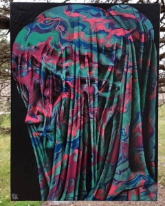 Painter Covers Figures With Marble-Colored Veils