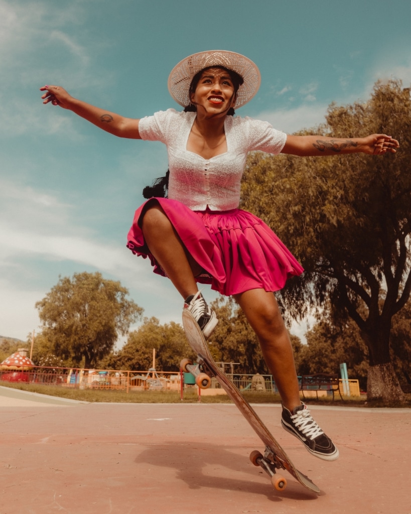 Bolivia’s ‘Cholitas’ Fly on Their Skateboards in Powerful Portraits