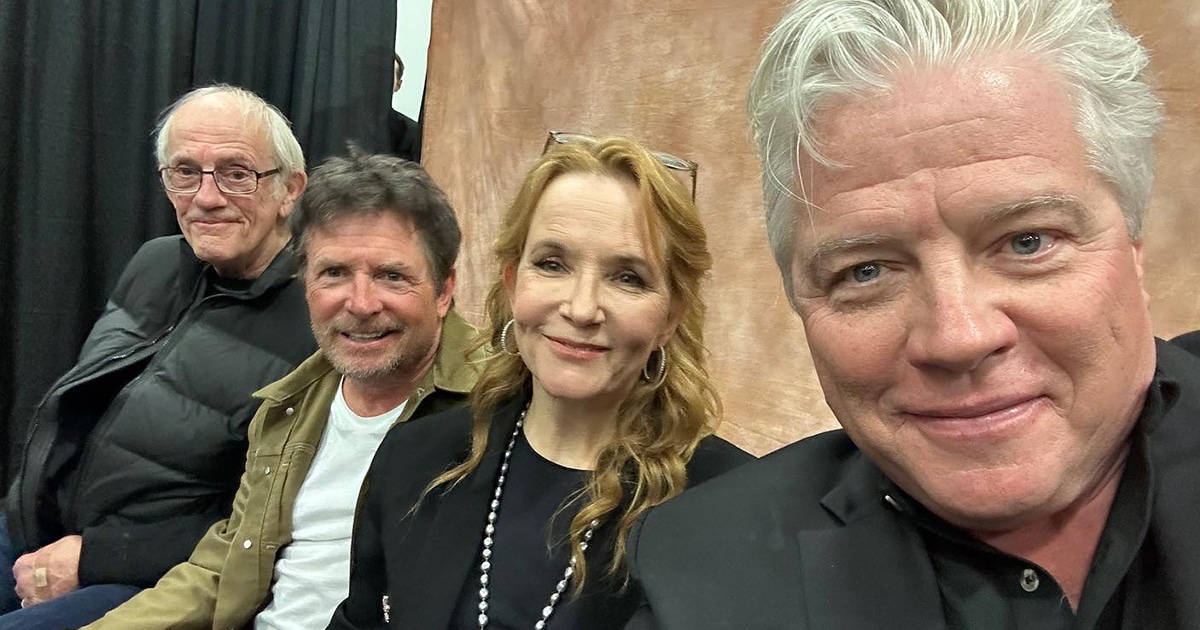 'Back to the Future' Stars Reunite at Convention