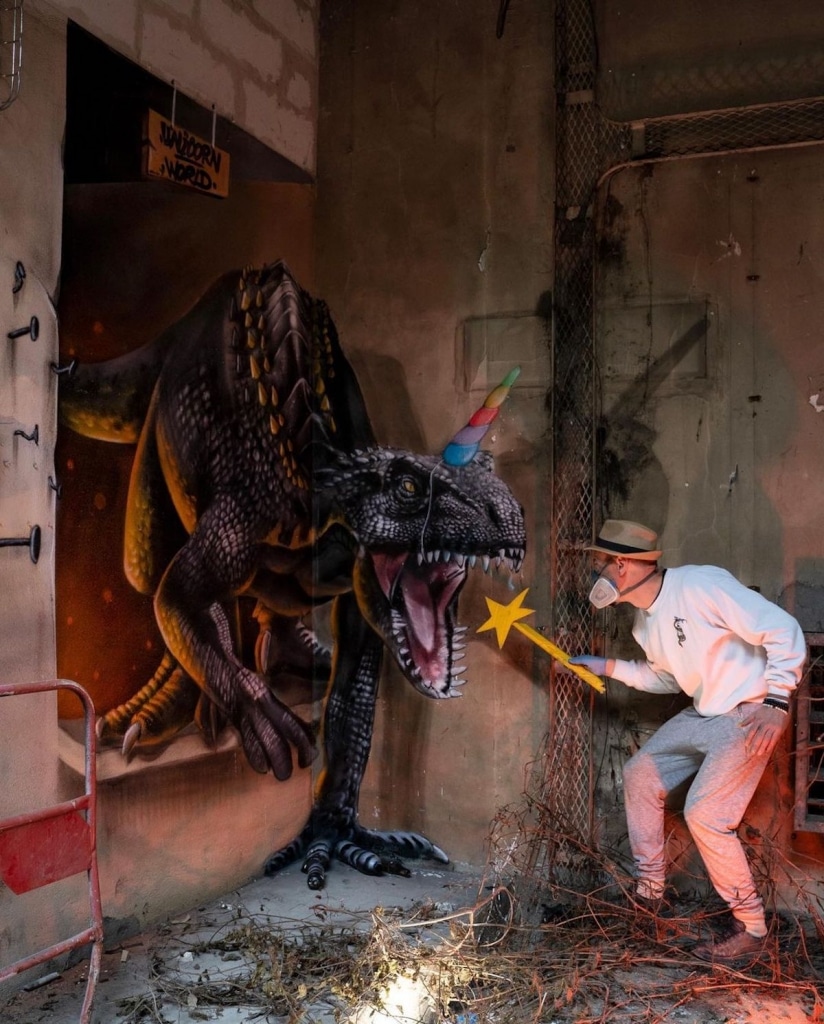 Amazing 3D Murals Burst From the Walls