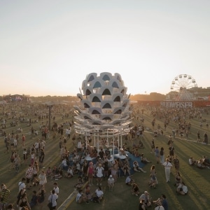 Monumental Lollapalooza Art Created Using 95 Car Hoods
