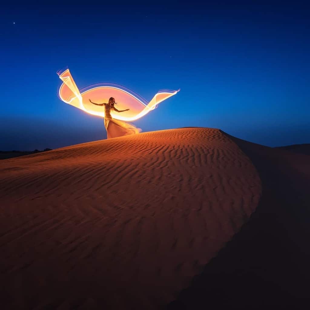 Stunning Light Paintings Spotlight the Radiance of a Contemporary ...