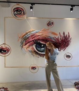 Artist Renders Large-Scale Portraits by Embroidering on Tulle